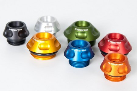 適合車種 : Not Brand SpecificNot Model Specific 品番：OC1SDesigned oil plugs that replace original plugs.Make your bike differe...