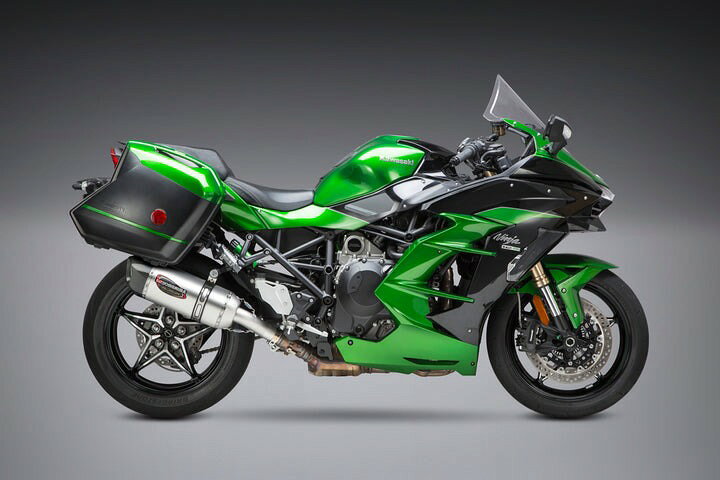 適合車種: KawasakiNinja H2 SX (2018-2021)Article Code: 14210BM520EAN: 0840025905436The beautiful Supercharged Kawasaki H2 SX...