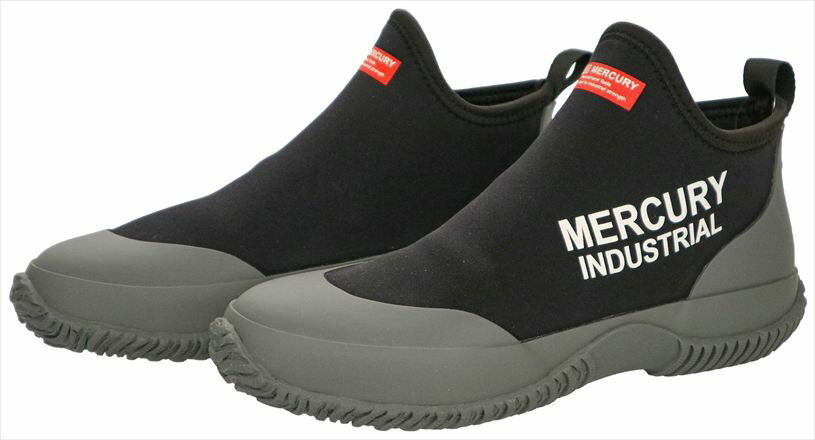 ●MERCURYと弘進ゴムのコラボアイテムの防水シューズです。ウェットスーツ等に使われるネオプレン生地は軽量で伸縮性があるので、軽くて動きやすく、アクティブな環境で活躍します。柔軟性があり軽いので、長時間の作業でも疲れにくい靴です。収納袋付...