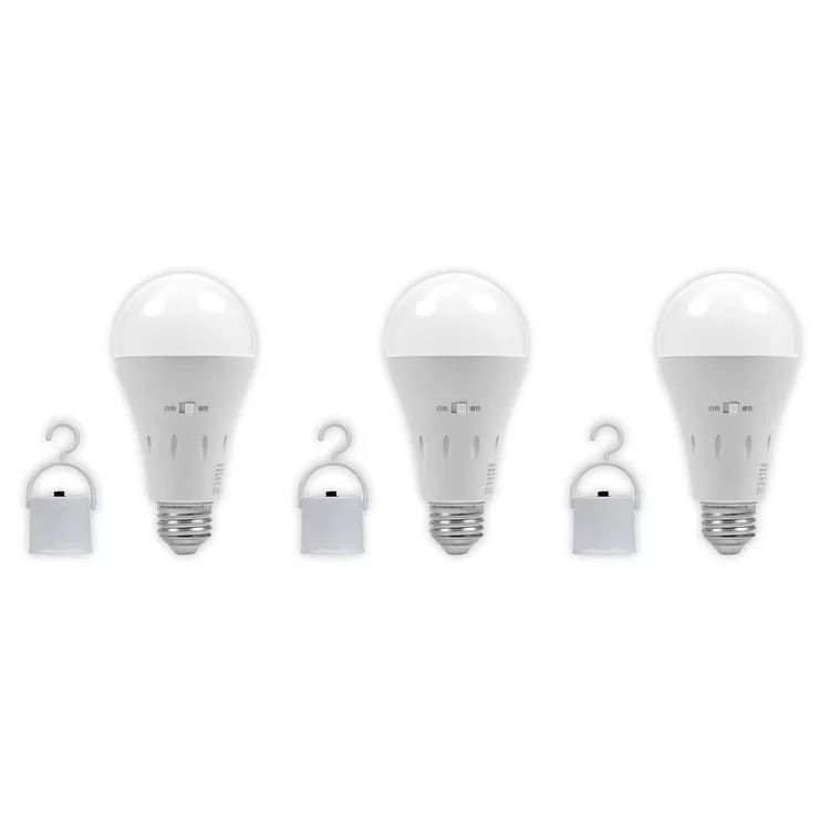 &nbsp; 【商品内容】 バッテリー内蔵で、停電時も消えないLED電球(3個セット) スイッチで昼白色⇔電球色に簡単切り替え バッテリー点灯時は昼白色で3段階調光が可能、停電時は最大32時間点灯 今の電球と交換するだけで、普段使いしながら...