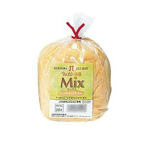 4〜5色のウールを混ぜ合わせています。ソリッドカラーとはまた違う微妙な表情や味わいを表現できます。サイズ個装サイズ：15×9×9cm重量50g個装重量：55g素材・材質メリノウール100％生産国日本ミックスカラーの羊毛フェルト。※お色はでき...
