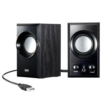 パソコン内の高音質データをデジタルのままスピーカーへ送信し、ノイズ影響の少ないスピーカー内でアナログ変換することでクリアで高品質な音源を再現できます。低音域を共振させることで心地よい重低音を再現するパッシブラジエーターユニットを搭載していま...