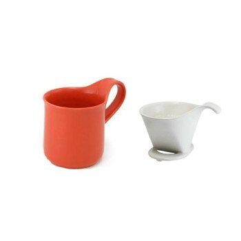 お手軽にドリップコーヒーを始められます。誰でも簡単に美味しいコーヒーを淹れられるので、プレゼントにもおすすめです。※同色のセットでも焼成窯の違いで、多少の色の差がある場合があります。※全ての製品が均一ではない個体差も「やきもの」ならではの魅...
