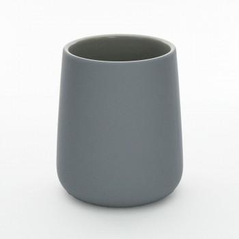 陶器にラバーコーティングが施され、マットな質感が上品なバスタンブラーです。メイクツールや歯ブラシスタンドとして活躍してくれます。陶器にラバーコーティングを施すことでクッション性が向上し、表面を保護してくれます。これによって衝撃や振動に強くな...
