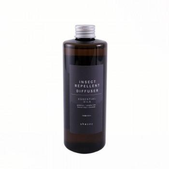 エッセンシャルオイルを使った虫除けディフューザーの別売り専用リフィル(詰め替え)です。使用している植物由来の天然精油は、虫や鳥が嫌いな匂いや物質を分泌して食べられるのを防ぐ忌避作用をもっていて、古くから虫よけとして活用されてきました。虫よけ...