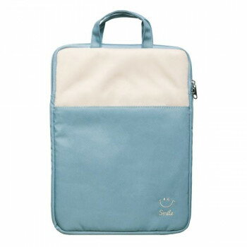 可愛らしいタブレットポーチです。約3mmのクッションやふわふわ起毛素材を使用したメインポケットで端末もしっかり保護します。ジッパー開閉式の外ポケットには充電器などが収納可能です。持ち手が付いているので、持ち運びやランドセルから引き出す際に便...