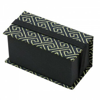 印鑑箱です。サイズ個装サイズ：10×12×5cm重量38g個装重量：38g素材・材質紙、布張り仕様印材の入る大きさ:30×30×高さ70mm生産国中国fk094igrjs
