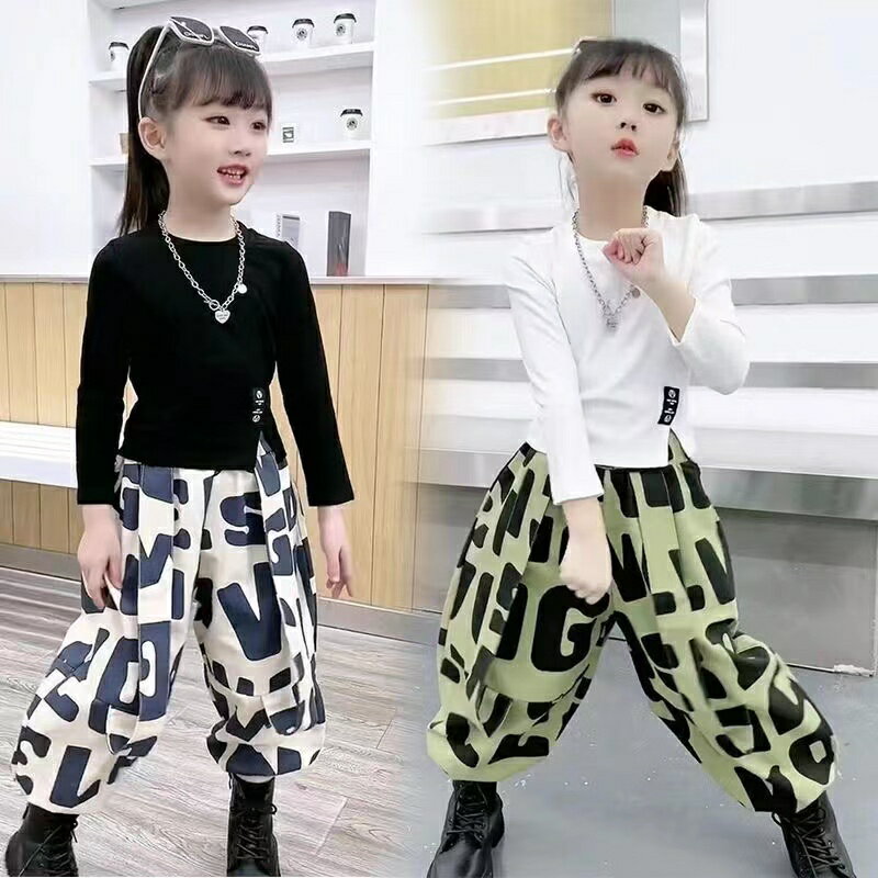 商品説明素材ポリエステル、他カラー A ブラック B ベージュ &nbsp;サイズ サイズ(cm): 110おすすめ身長100-110cm 120おすすめ身長110-120cm 130おすすめ身長120-130cm 140おすすめ身長130...