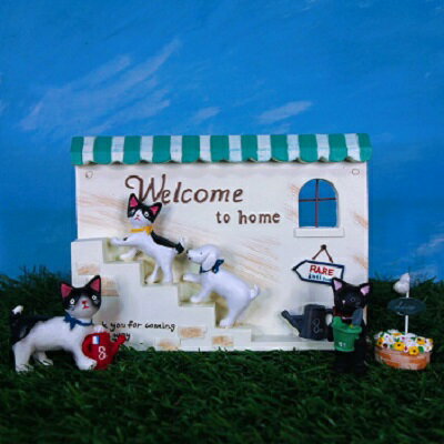 商品詳細 商品説明 猫の置物 ねこちゃん4品セットでございます。 なかよし猫ちゃんのガーデニング、ようこそミニチュアワールドへ。 あなただけのかわいいプチガーデンを作ってください。 サイズ ウオール・約W15.2×L2.2×H11cm ジョ...