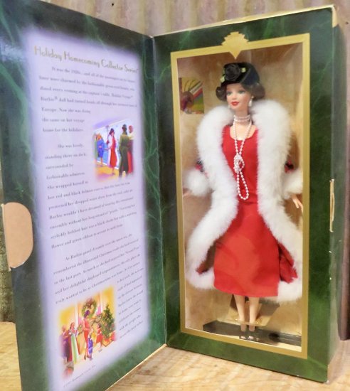 【商品名】Barbie バービー Hallmark Holiday Voyage Holiday Homecoming CollectorシリーズBarbie Hallmark Holiday Voyage Holiday Homecomi...