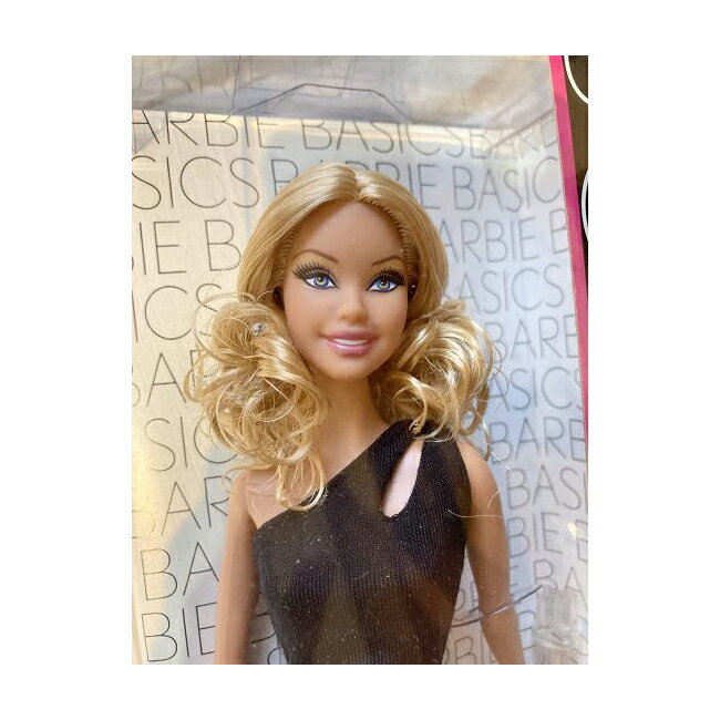 【商品名】Barbie バービーコレクターの基本モデル＃006Barbie Collector Basics Model #006【商品説明】・Barbie Back to Basics is all about fashion stapl...