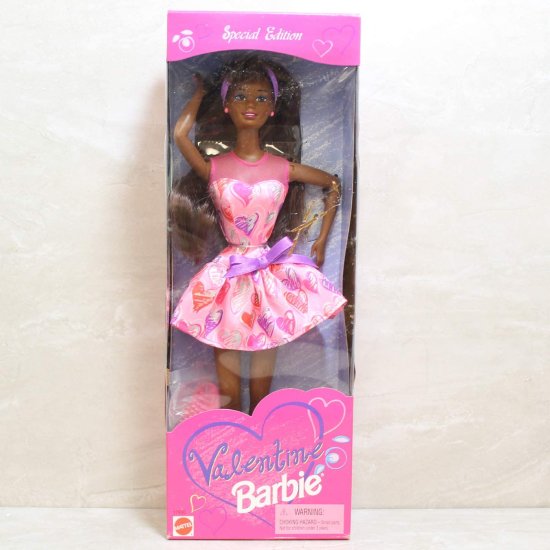 【商品名】Barbie バレンタインバービー人形AAスペシャルエディション（1997）Valentine Barbie Doll AA Special Edition (1997)【商品説明】・Special Edition ・Includ...