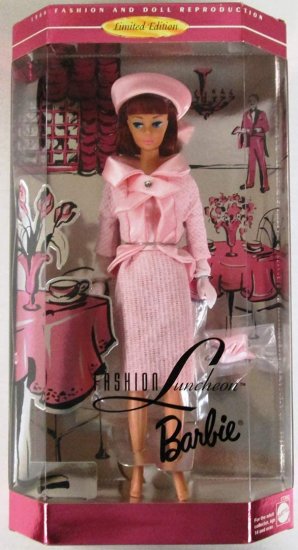 【商品名】Barbie 1966年のファッションランチバービーによるマテル1966 Fashion Luncheon Barbie by mattel【商品説明】・Collectible ・Discontinued ・Special Edi...
