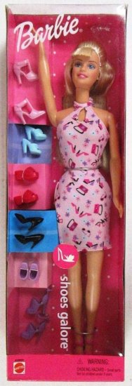 【商品名】Barbie バービーシューズギャロールドール - ファッションアベニュー（2001）Barbie Shoes Galore Doll - Fashion Avenue (2001)【商品説明】・Shoes Galore Barb...
