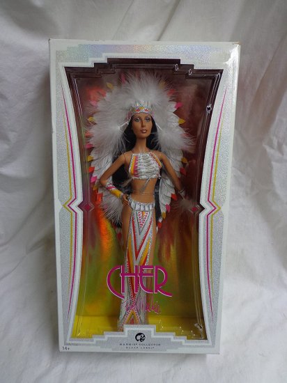 【商品名】Barbie バービー70年代シェールボブマッキーコレクターブラックラベルBarbie 70s Cher Bob Mackie Collector Black Label【商品説明】・Black label collector ・...