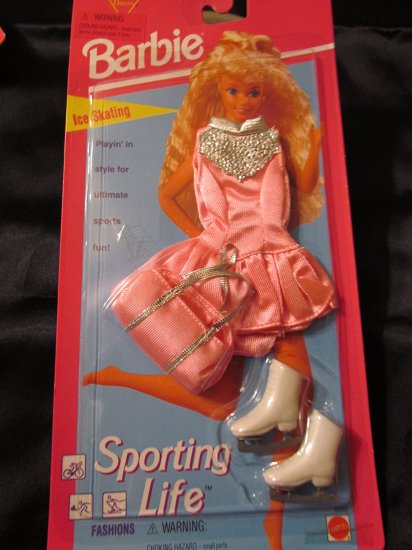 【商品名】Barbie 1994バービースポーツライフアイススケート衣装1994 Barbie Sporting Life ice skating outfit【商品説明】・Collector's item. 1994.