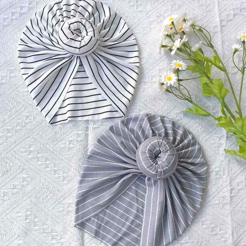 ・カテゴリ: プルオンハット・カラー展開: ライトグリーン、グリーン、グレー、ブラウン、イエロー、パープル、ライトパープル、ブルー、ダークブルー、ホワイト、ピンク・つば: なし・トップ形状: 円頂・機能: 日焼け防止、保温、日よけ・主な素材...