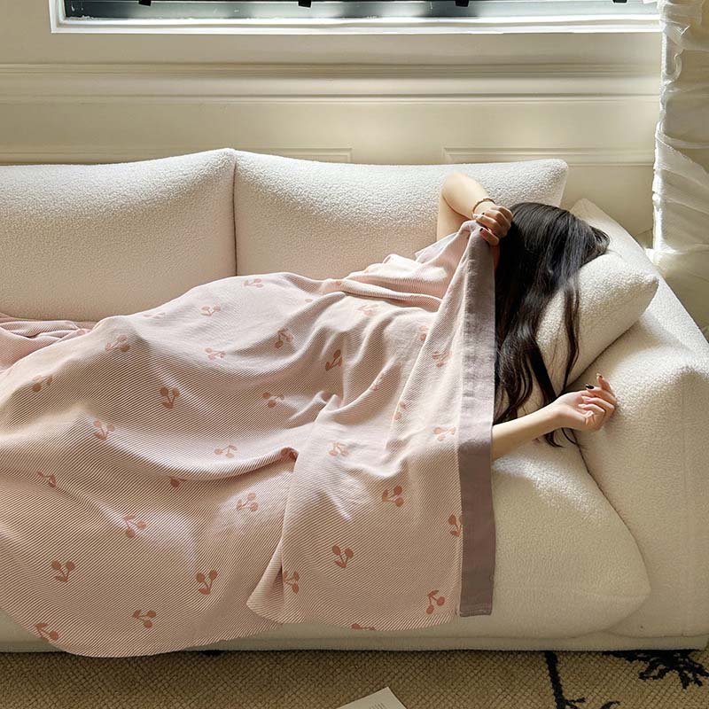 カラー グリーン、ピンクA、ピンクB、ベージュ、ブルー、レッド 素材/材質 ガーゼ 竹繊維 シーズン通年使用春・夏・秋・冬 「季節を問わず」手触りも良く肌に触れるとスベスベで気持ちいいで、毎日快適に眠れて、一年中お使いいただけます。 サイズ...