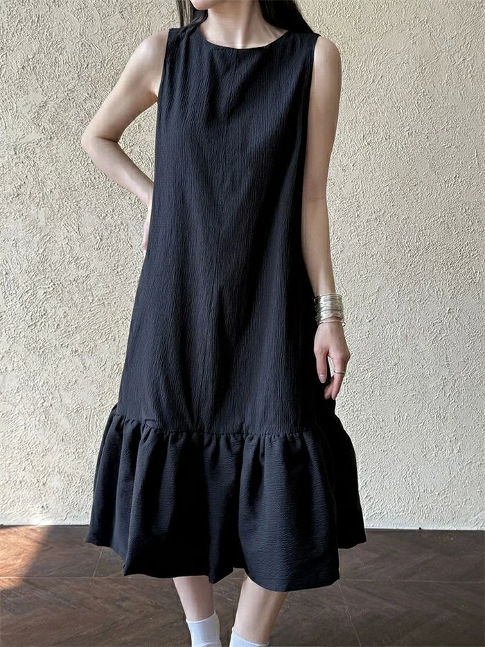 素材 ：ポリエステル+コットンカラー ：ブラック　ホワイト（写真参照）※モニターの発色の具合により実際の商品と色が異なる場合がございます。 サイズ(cm) M：バスト104cm　着丈107cmL： バスト108cm　着丈108cm※サイズは...