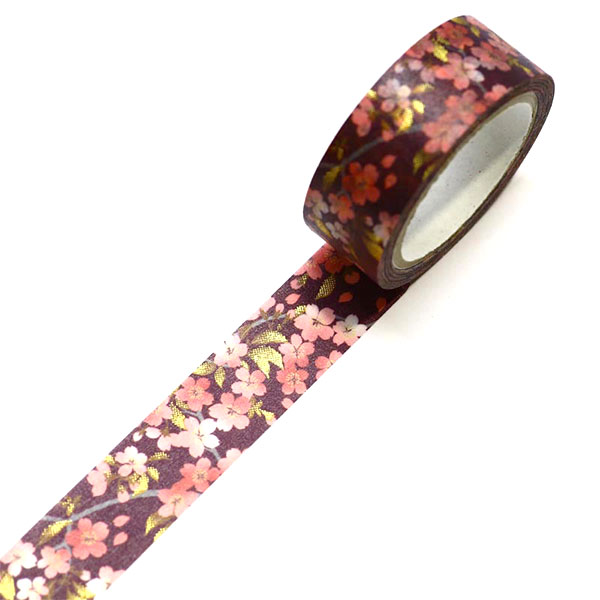 日本の美しい友禅柄、懐かしくて新しい和模様、シックで粋な和柄の伝統美を優美に作り上げた和柄のマスキングテープです。 色の濃淡と金箔のグラデーションが美しく、ちぎり感や透明感のある国産和紙マスキングテープです。 ●サイズ：幅15mm×7m ●...