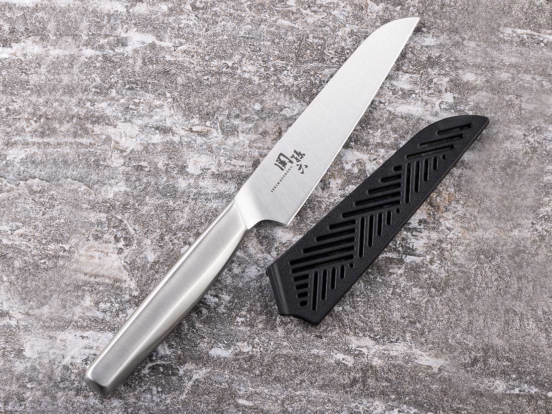 1購入あたりの内容量 ：1本［規格］70×20×H152mm［機能・特徴］堅牢、清潔に使えるオールステンレス製。凹凸が少なく使いやすいハンドル。手から抜けにくいよう柄尻に向けて厚みを増す。ステンレスのお手入れ性向上、清潔感を活かした凹凸の少...