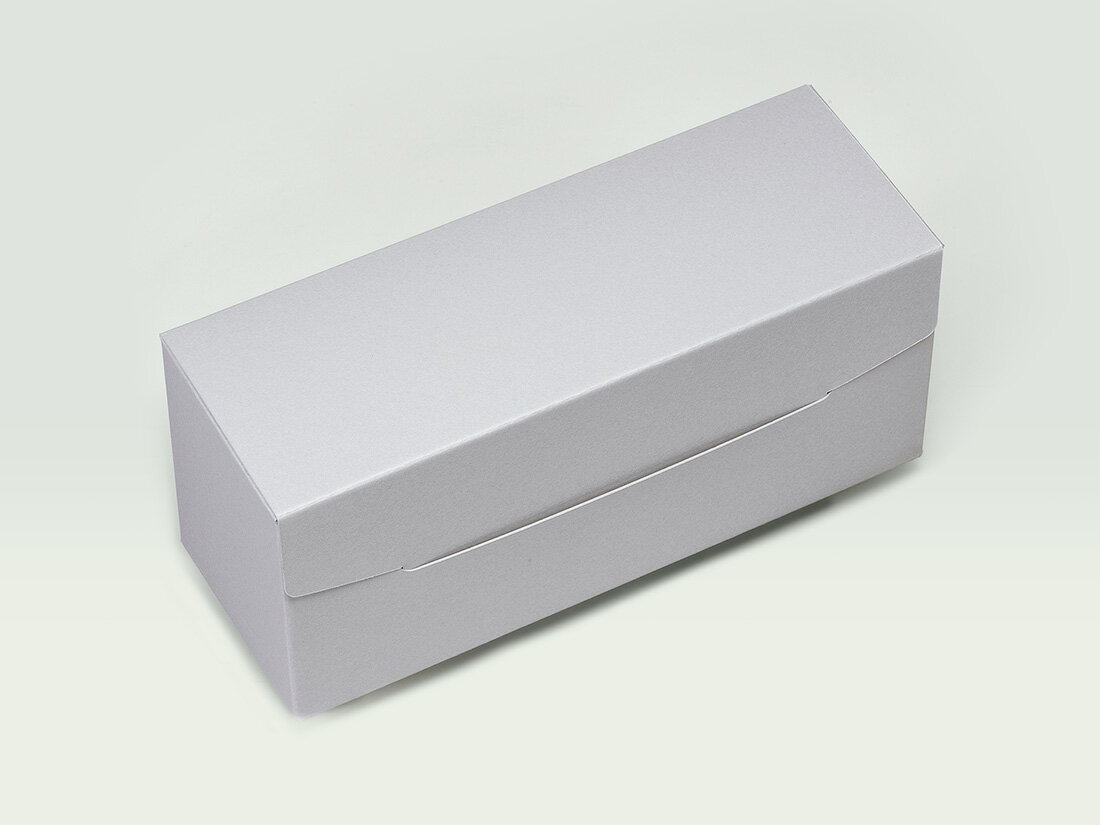 1購入あたりの内容量 ： 10枚［規格］88×264×H104mm［素材］紙［機能・特徴］手触りの良い風合いのある紙を使用しています。直径80×H100mmの円筒ケースが3個入ります。焼き菓子約10個入ります。［外寸］88×264×H104mm