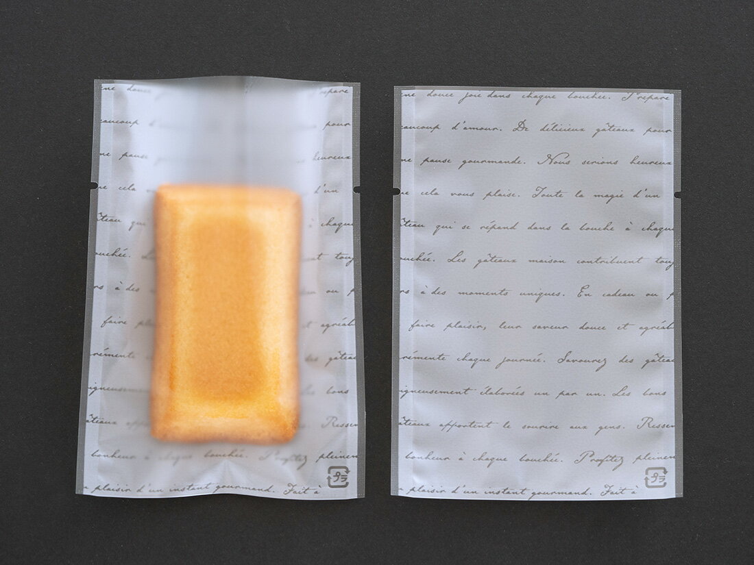 1購入あたりの内容量 ： 100枚［規格］80×115mm［素材］マットKOP20/LLD40［機能・特徴］cottaオリジナルデザインのガス袋です。脱酸素剤対応乾燥剤対応アルコール揮散剤対応ヒートシール対応［外寸］80×115mmマット素...