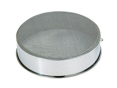 こちらの商品は1個単位での販売となります。［規格］直径195×55mm ［容量］110g ［素材］容器/ステンレススチール網/18-8ステンレススチール縁回りと網の部分を水でぬらしてから網目を斜めにして、少量づつ木ベラでうらごししていくのが...