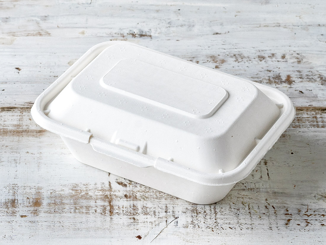 ※こちらの商品は、少量だけお求めの方向けの【少量販売品】となっております。通常の枚数や多くお求めの場合は、こちらでなく通常品をお買い求めください。1購入あたりの内容量：2枚［機能・特徴］テイクアウトやケータリングと幅広く使える蓋一体型のフー...