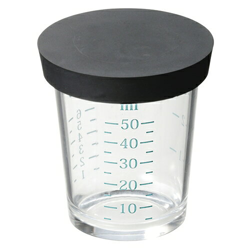 貝印 DH3128 セレクト100GL蓋付き計量カップ50ml ●機能とデザインを極限にまで追求した本格的調理道具。【仕様】サイズ:幅59×奥59×高61mm材質:本体・飽和ポリエステル樹脂(耐熱温度100度、耐冷温度-30度) ふた・シリ...