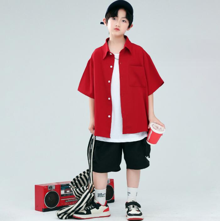 商品名 子供ダンス衣装 色 写真色 内容 選択肢参考 サイズ モデル：身長132　体重27kg　試着サイズ140 普通の体型は下記の身長範囲で選んで大丈夫です、大柄の体型はワンサイズアップでお願い致します 110　身長100-110 120...