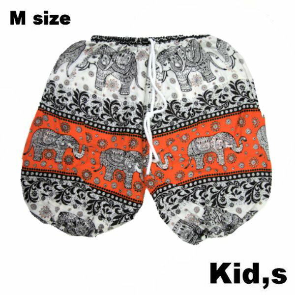 抜群の履きやすさと軽い肌触りがとってもいい！部屋着にはもちろんですがちょっとしたお出かけにも最適なパンツです。 最近人気のエスニックスタイルです。 ウエストはゴムだから安心楽チン♪ 足首にもゴムが入っています。 薄めの生地で涼しいですよ。 ...