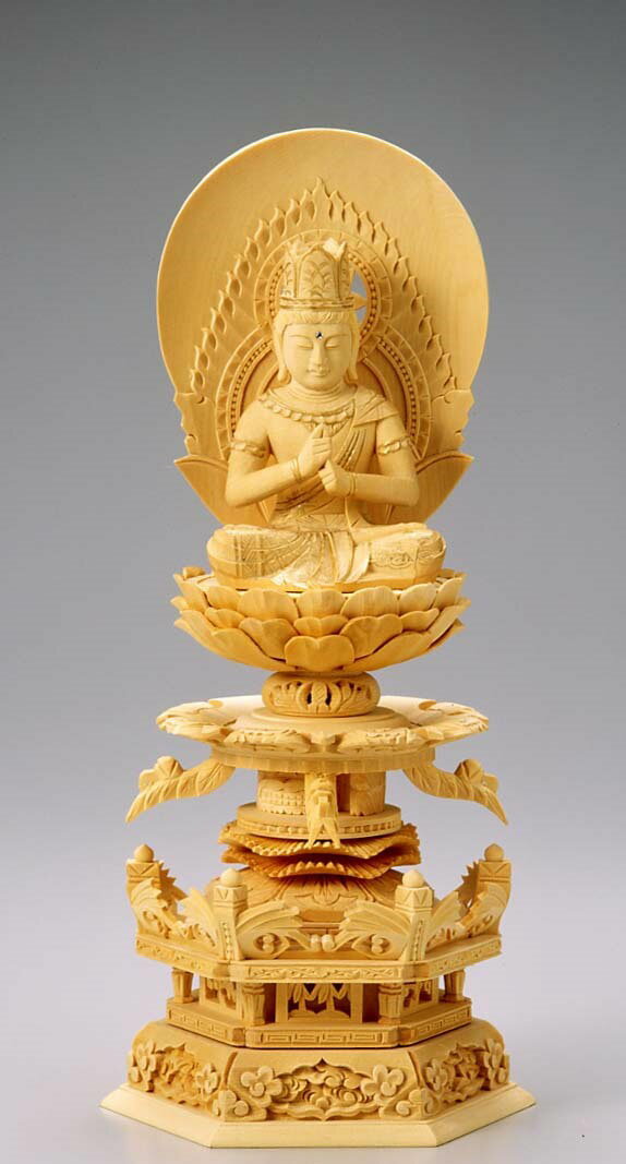 ●寸法(約/cm): 身丈7.5 　総高30×台座巾13.7×台座奥行10.3