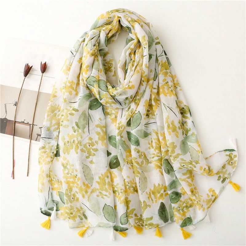 ストールやスカーフを身に着けることで、UVカットになり紫外線対策に効果的で、真夏の冷房対策にも必需品です。 素材：コットン ポリエステル [サイズ] F：180x90cm ※サイズについては2-3センチの誤差があります。 ■採寸の仕方によっ...