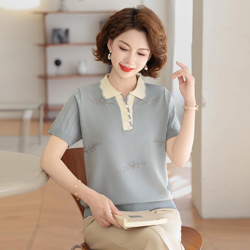 ・カテゴリ: 女性Tシャツ・柄: 小花プリント・主な素材: アイス・カラー展開: オレンジ、赤、グレー・サイズ展開: XL、XXL、3XL、4XL・シルエット: 標準・厚み: 薄手・着用方法: プルオーバー・着丈: 50-65cm・スタイル...