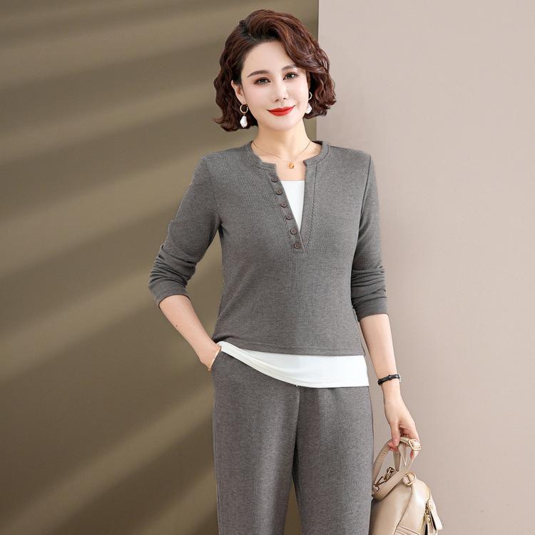 ブランド: other商品番号: J251T873スタイルカテゴリー: 女性のカジュアルスーツパターン: ソリッドカラー人気の要素: 3D/立体パターン発売年・発売時期: 2025年春生地名: ポリエステル色: 濃い灰色,コーヒー色サイズ:...