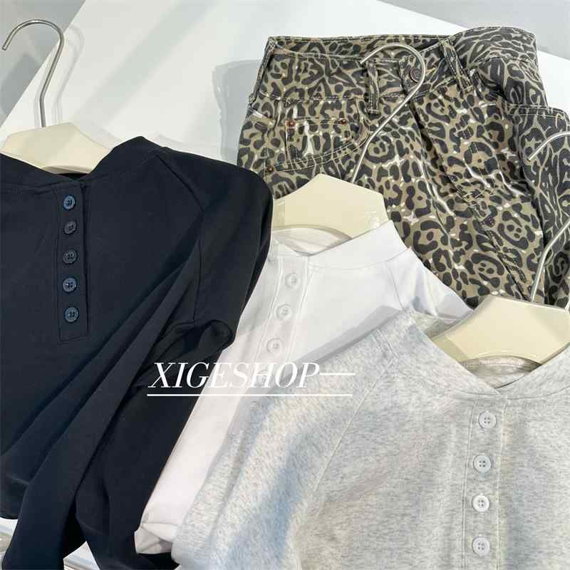 Tシャツ レディース レトロ カットソー スリムフィット 綿 長袖 白 花柄 黒 ショート丈 トップス カジュアル 快適 普段使い 春夏