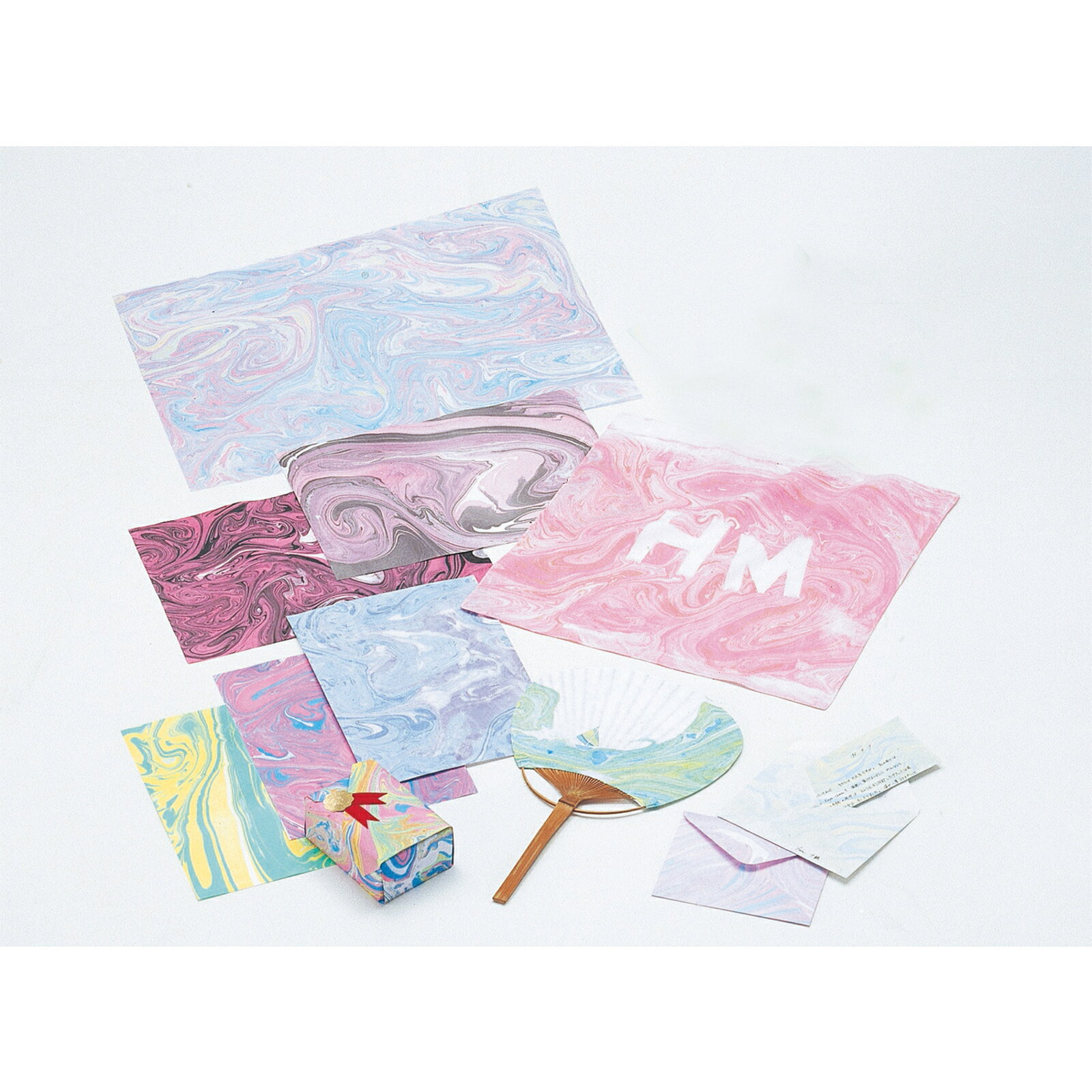 SKU別 商品仕様品番サイズ：タイプ：本体寸法：重量：梱包サイズ：JAN 38200 5cc 5色組 65g 112×23×73mm 4902630215075 38201 12cc 6色組 160g 97×28×167mm 4902630...