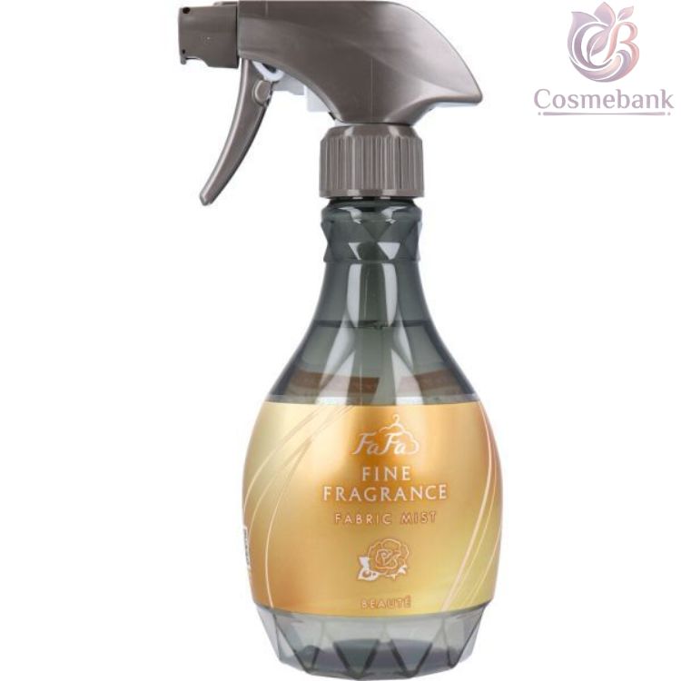 FaFa FINE FRAGRANCE BEAUTE ファーファ ファインフレグランス ファブリックミスト ボーテ 300ml 本体 洗えない衣類にも、極上の「プライムフローラル」を。 人気の柔軟剤「ボーテ」の香りをそのままに。 天然除菌・...