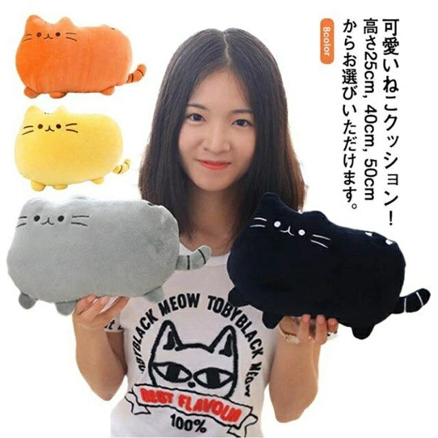 中を開けると鏡がついていて即、お化粧直しが可能な化粧ポーチが登場!蓋を大きく開くので、中身が見えやすく使いたいアイテムがわかりやすい。大きめサイズで見えやすいミラーは、おまけのミラーとは違い、キレイに映し出してくれます。内部の仕切り板は取り...