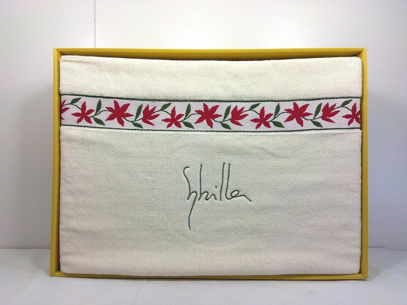 &nbsp; 商品説明 商品名 【中古】Sybilla シビラ　タオルケット　刺繍　ロゴ　綿100%　寝具【9800円以上で沖縄・離島も送料無料】 コメント 未使用品かと思われますが、箱のフタがなかった為断定は出来ません。 保管状況によりや...