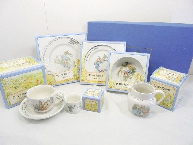 &nbsp; 商品説明 商品名 【中古】WEDGWOOD ウェッジウッド　ピータラビットセット　MADE IN ENGLAND　旧刻印　6点セット【9800円以上で沖縄・離島も送料無料】 コメント 未使用品かと思われますが開封済みで有った為...