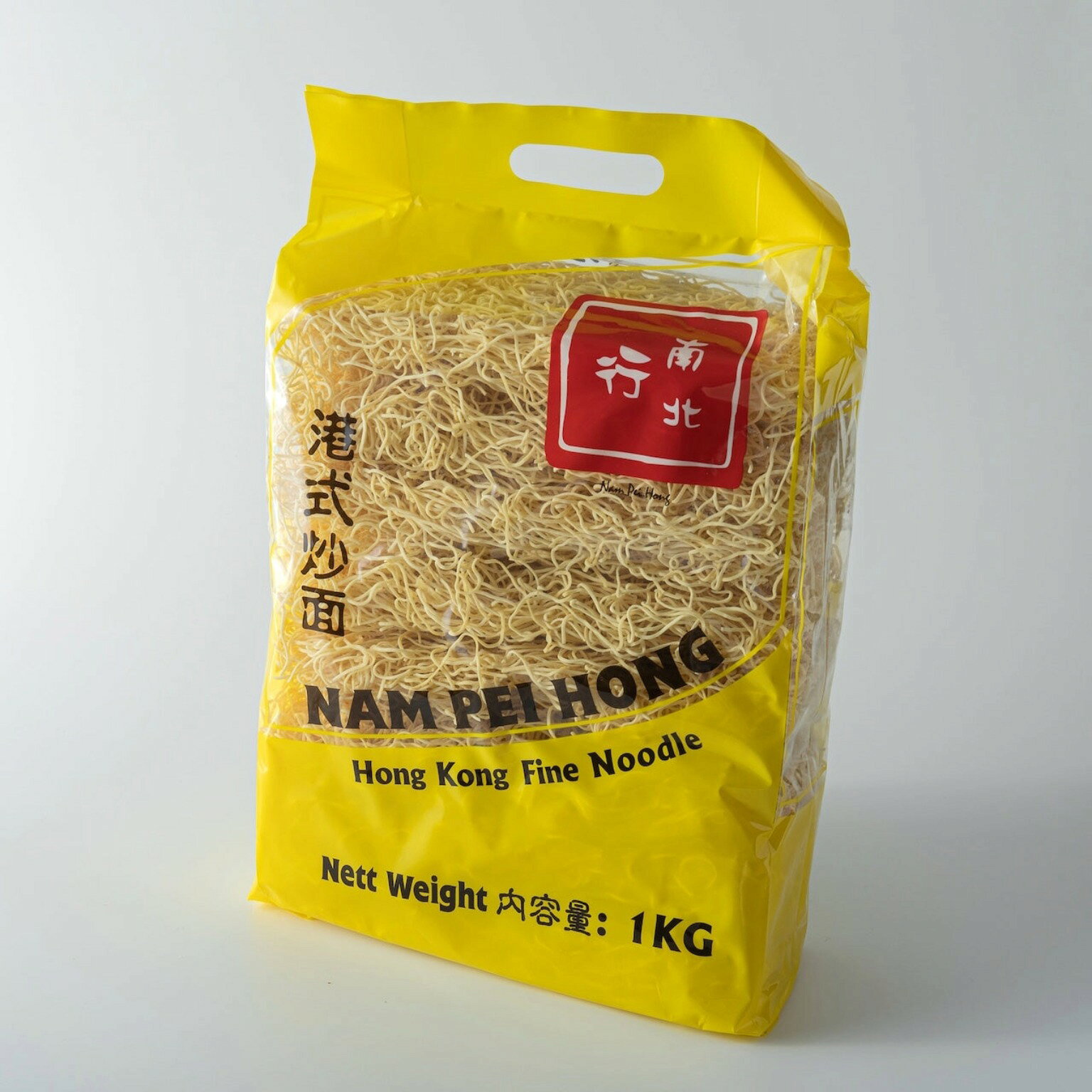 本場香港の味をご家庭で。港式炒麺に最適な本格乾燥細麺 香港で親しまれている「港式炒麺（香港風醤油焼きそば）」に最適な、本格乾燥細麺です。 細麺ならではの歯切れの良い軽やかな食感が特徴で、香ばしく焼き上げることで本場香港の味わいをお楽しみいた...