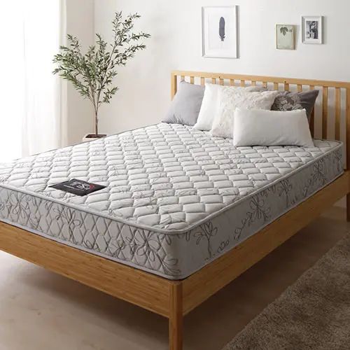 お客様の注目キーワードはこちら！マットレス シングルベッド 日本国産70年以上続く老舗製造マットレスをご紹介いたします。こちらは1番人気のシングルサイズです。硬さはやわらかめ~ふつうのベーシックとややかため~かためのエクセレントハードの2種...