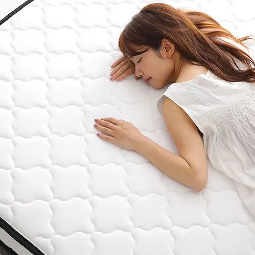 お客様の注目キーワードはこちら！ダブルベッド マットレス体圧分散に優れたポケットコイル使用のマットレスで快適な寝心地を！こちらのマットレスはポケットコイルと呼ばれるコイルを使用しており、ひとつひとつ独立しているので身体の重圧をそれぞれに分散...