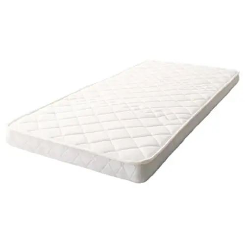 お客様の注目キーワードはこちら！シングルベッド マットレス 長さが短い コンパクト 薄型 軽量折りたたんでコンパクトに収納したい方にもおすすめの、三つ折りタイプのマットレスです。女性でも持ち運びが簡単な軽量仕様ですので、高いところへの上げ下...