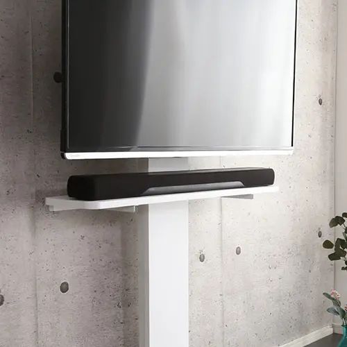 お客様の注目キーワードはこちら！壁寄せテレビスタンド サウンドバー 専用棚 (100cm幅)お部屋がスッキリした印象になるテレビスタンド。テレビはテレビ台に置いた方が安定感があって安心!という方も多いかと思いますが、安心して使っていただける...