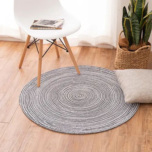 お客様の注目キーワードはこちら！[直径140] ハンドメイド 綿100％の編み込みラグ ブラック/ホワイトお部屋の印象を左右するラグ。選ぶカラーによっては、統一感を出したり、アクセントを足したりと遊び方は自由自在。二色のカラーを編み込んだデ...