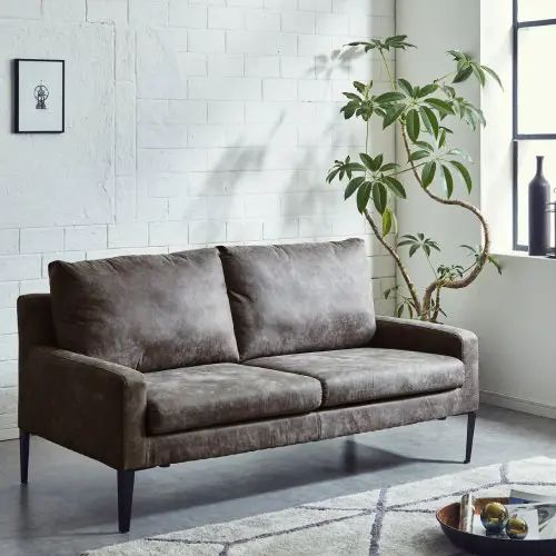 お客様の注目キーワードはこちら！モダンファブリックソファ 2人掛け ブラウン2人が快適に座ることができるサイズで、ブラウンの色合いが暖かみのある空間を演出するモダンなファブリックソファです。丁度良いサイズ感のこちらのソファは、リビングルーム...