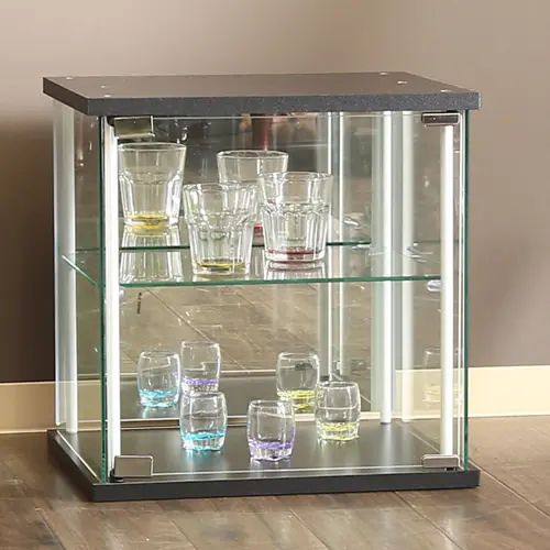 お客様の注目キーワードはこちら！背面ミラー付きで、より綺麗にディスプレイ ガラスコレクションボックス強化ガラスを使用した、透明感のあるガラスのコレクションボックスです。スクエア型でコンパクトなサイズ感なので、棚の上などのちょっとしたスペース...